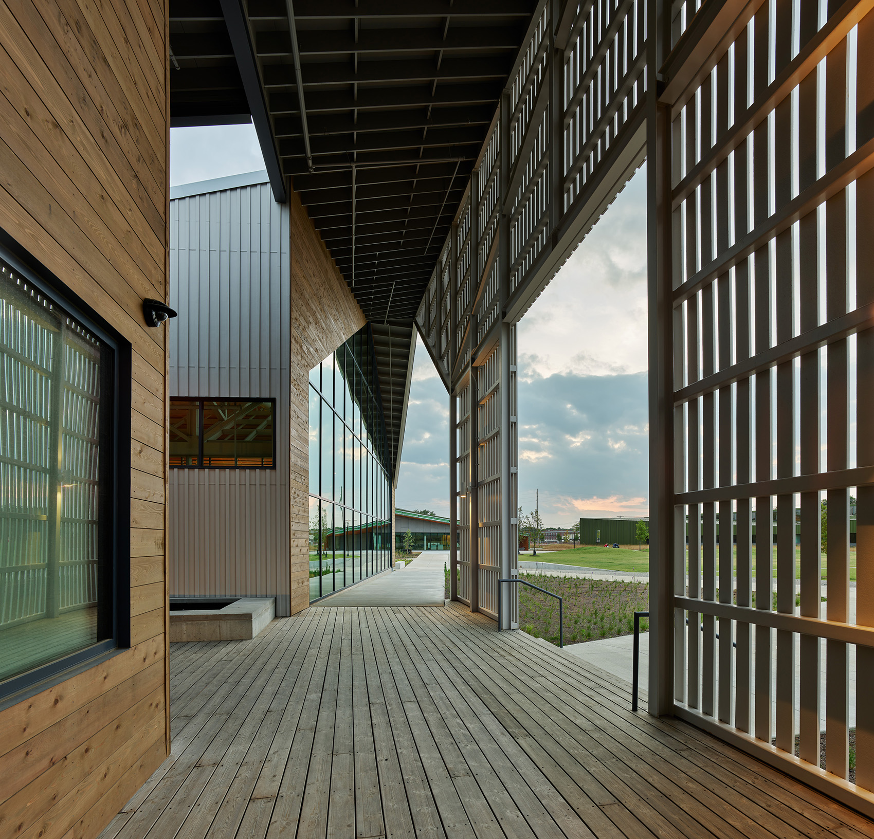 Home Building at Thaden School by EskewDumezRipple - 谷德设计网