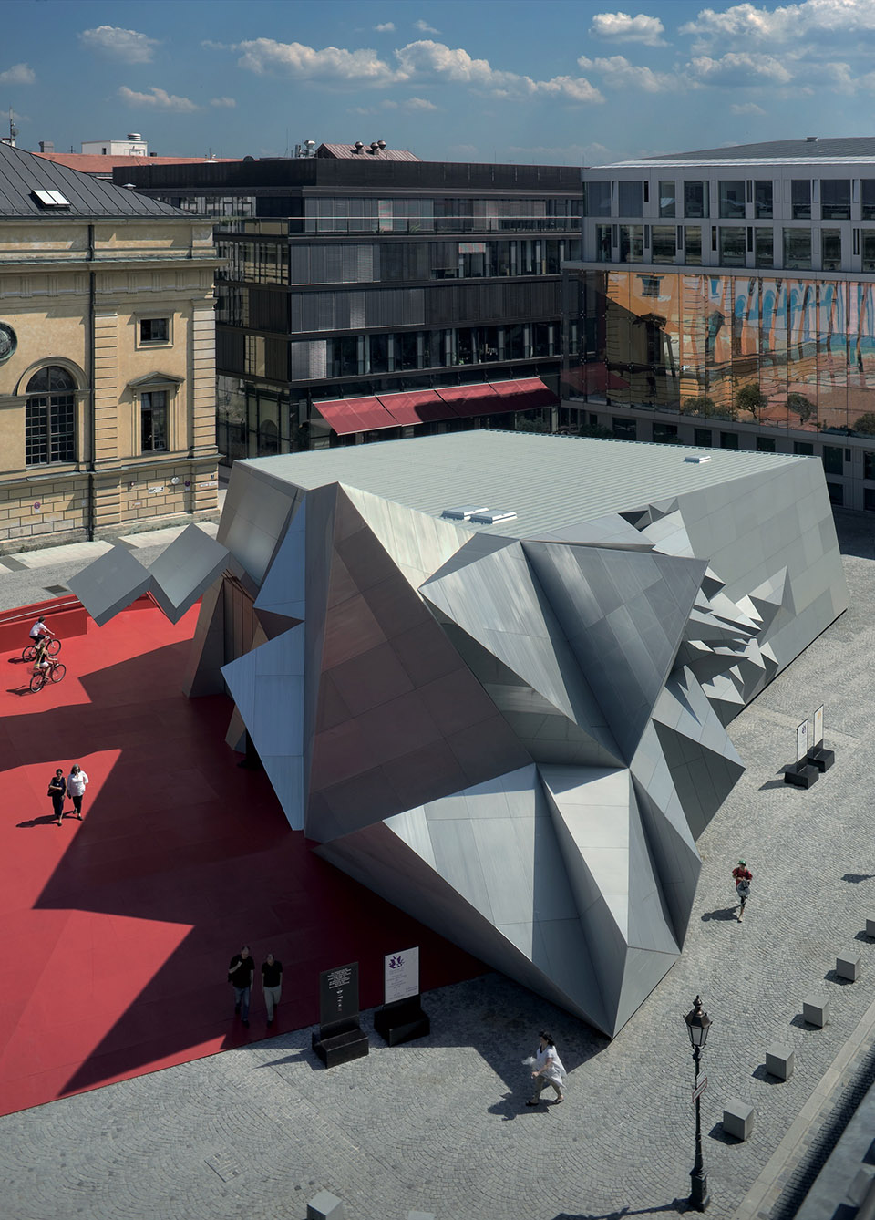 Pavilion 21 MINI Opera Space by COOP HIMMELB(L)AU - 谷德设计网