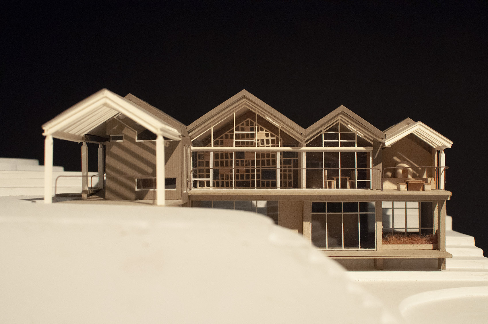 Under the roof House by Emerge Architects - 谷德设计网