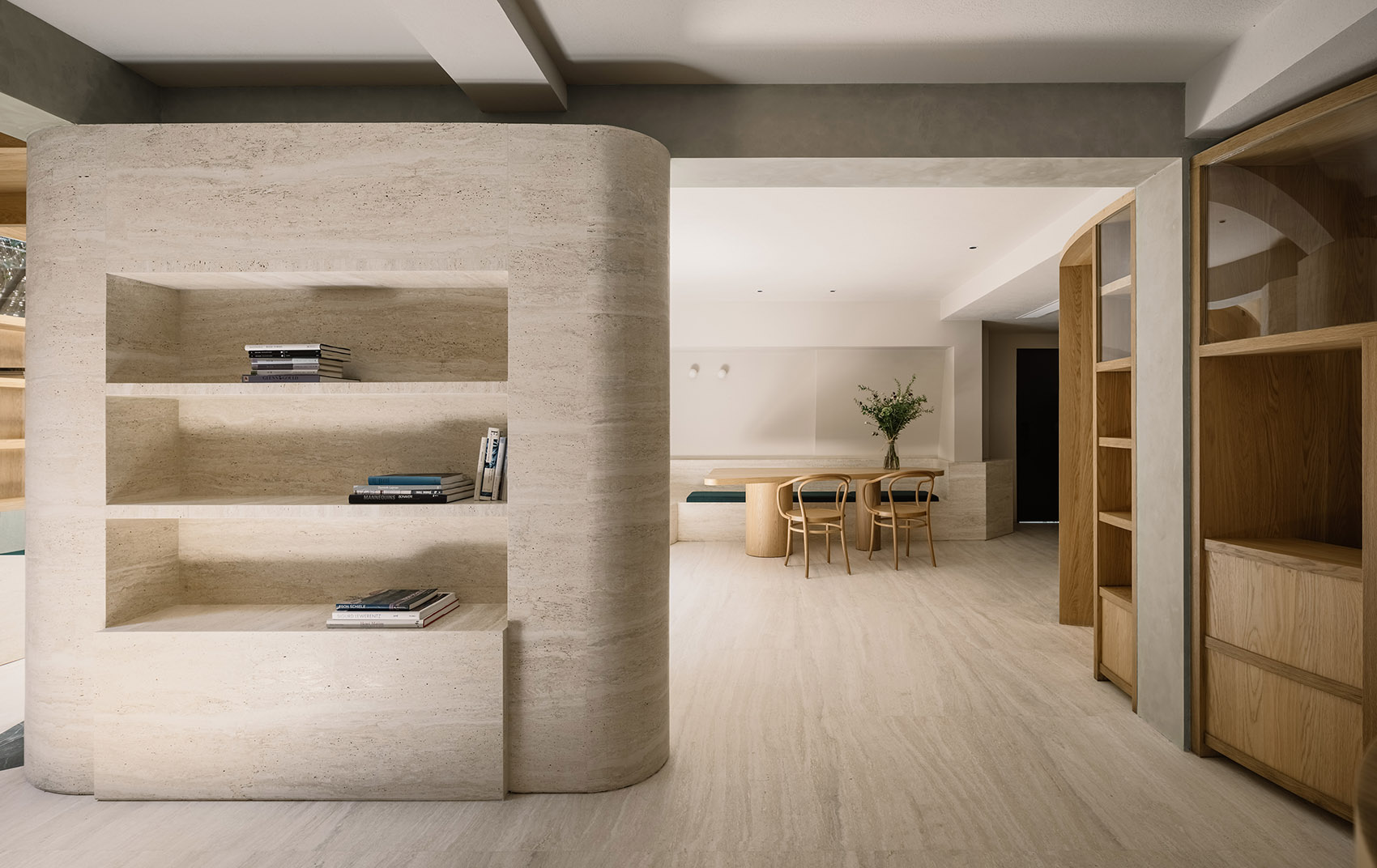 A Private Reading Room, Shanghai, China by atelier tao+c - 谷德设计网