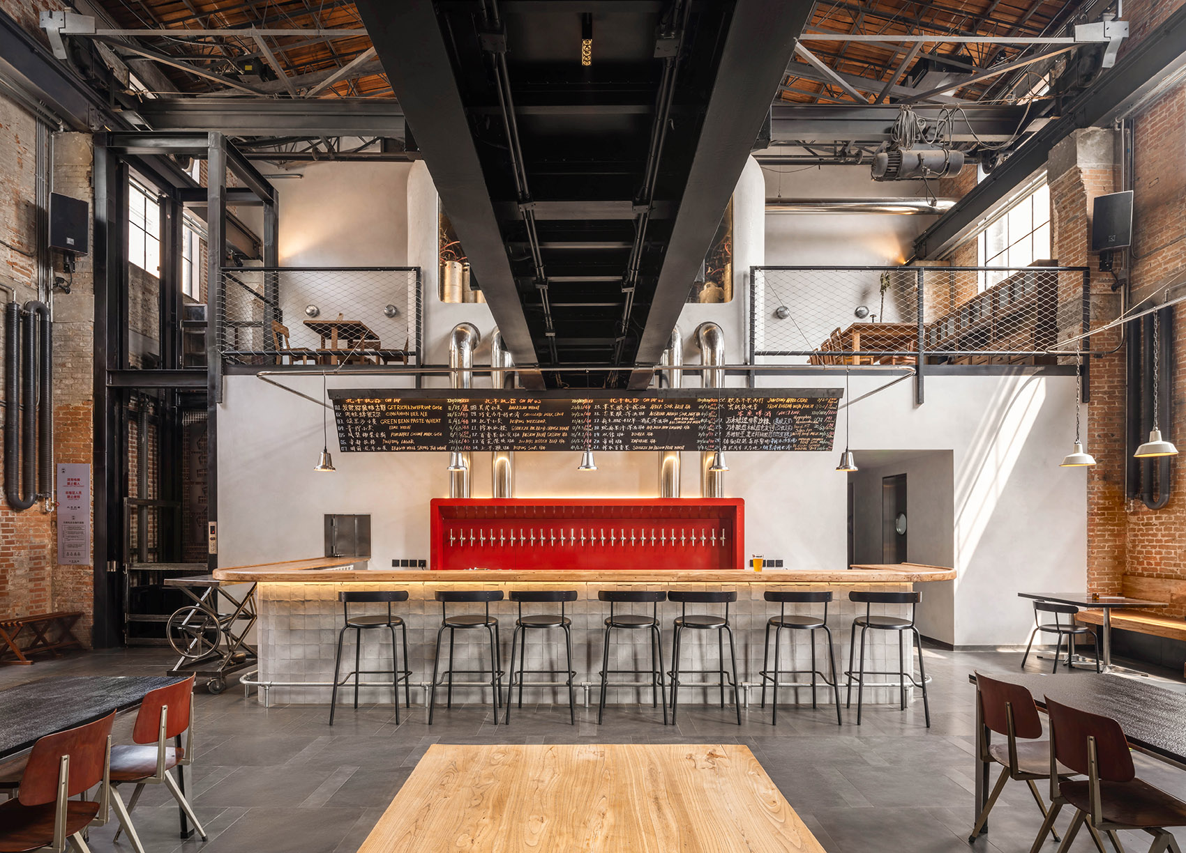 Peiping Machine Taproom, Beijing, China by ATLAS - 谷德设计网