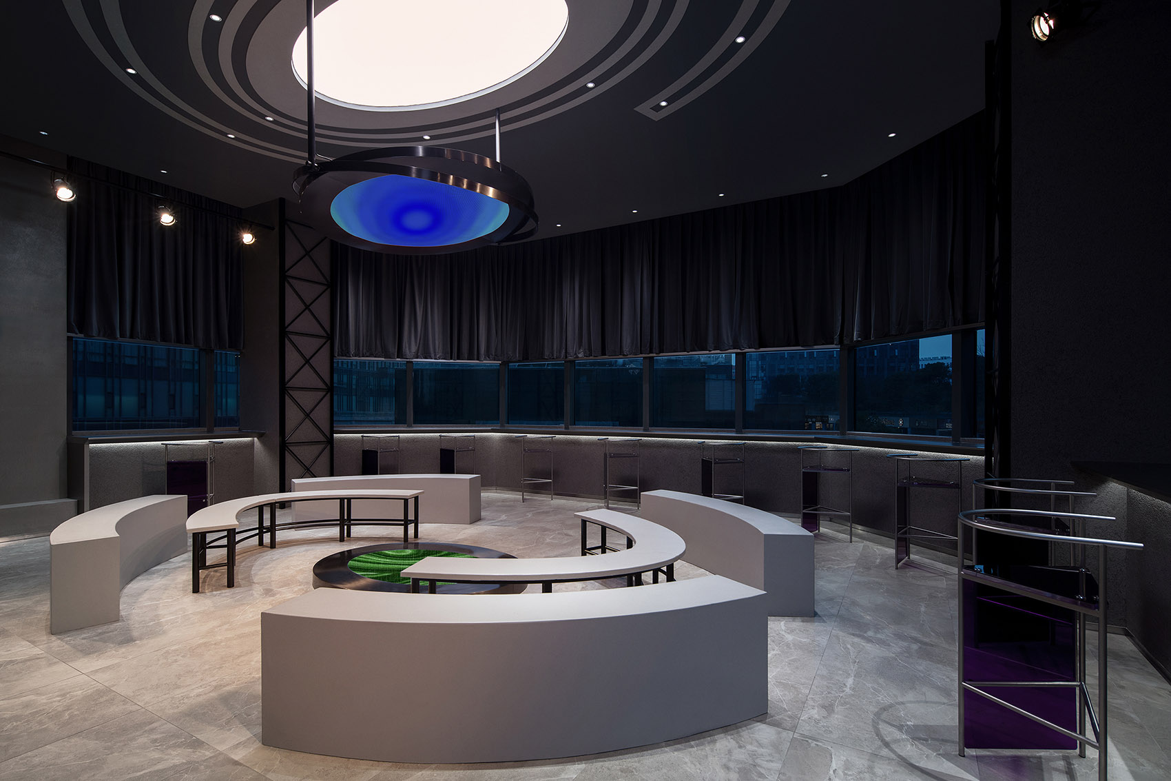 Heytea In the Theatre, Shanghai by Supercloud Studio - 谷德设计网