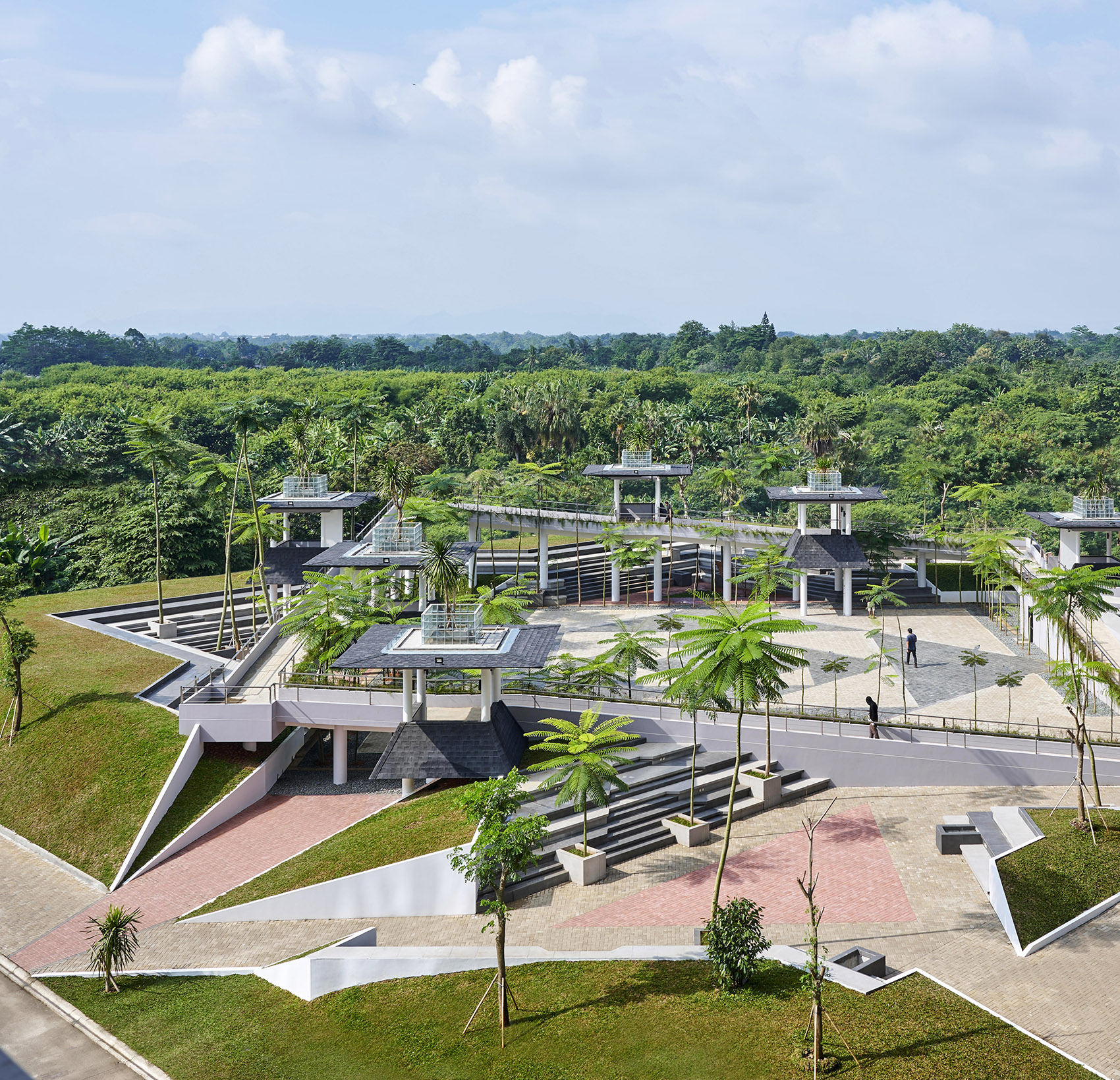 Under 35 – Antonius Richard - 谷德设计网