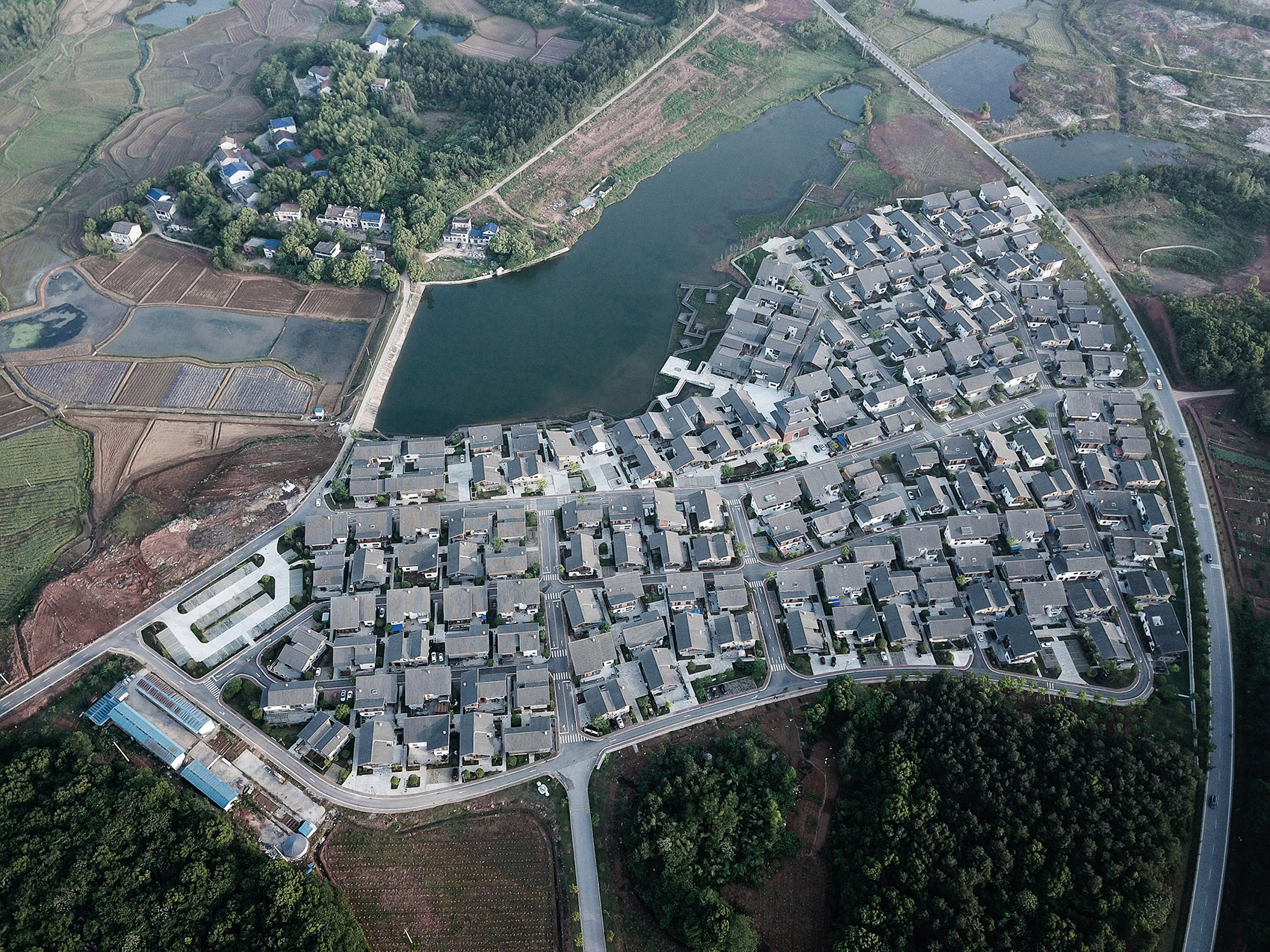 Mi Luo City“Duan Wu Community”Villager Relocating Project by ZAOZUO ...