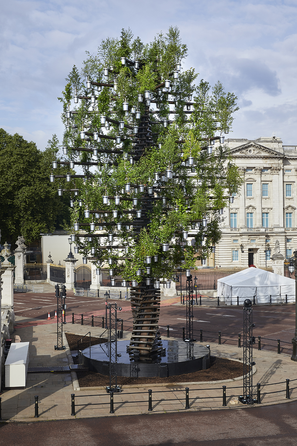 Tree of Trees by Heatherwick Studio - 谷德设计网
