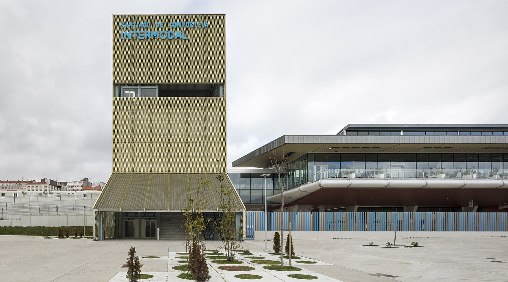 Bus Station integrated in the Santiago de Compostela Intermodal Station ...
