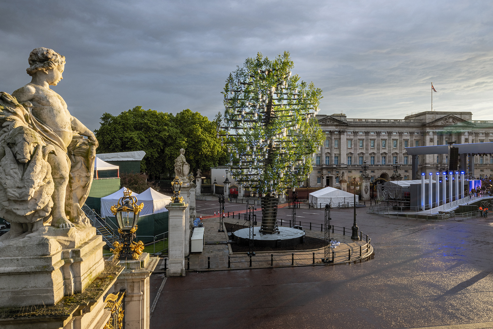 Tree of Trees by Heatherwick Studio - 谷德设计网