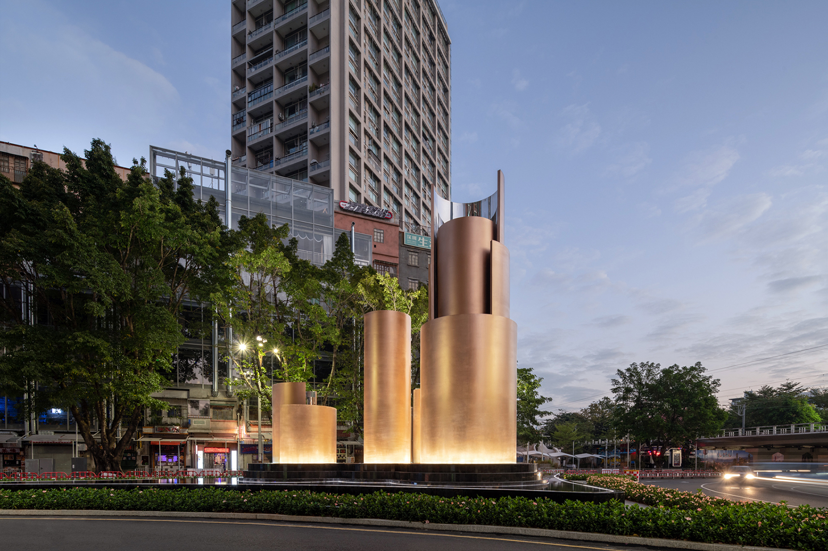 A Kinetic-Sculpture in Luohu, Shenzhen, China by MENG ARCHITECTS - 谷德设计网