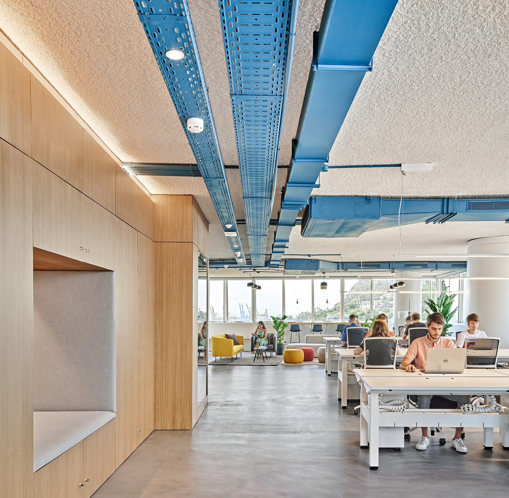 Cloudworks Drassanes by Elastiko Architects - 谷德设计网