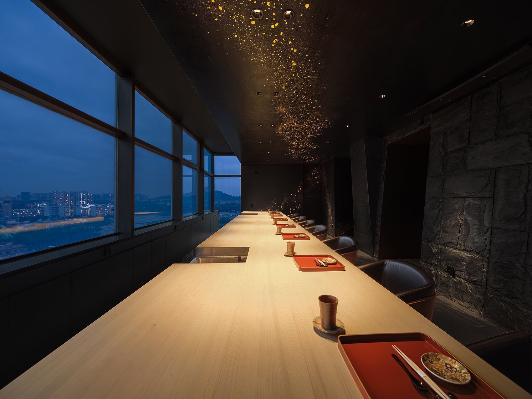 CLOUD ECHO Sushi Lounge, China by Tsutsumi & Associates + Ming Branding ...