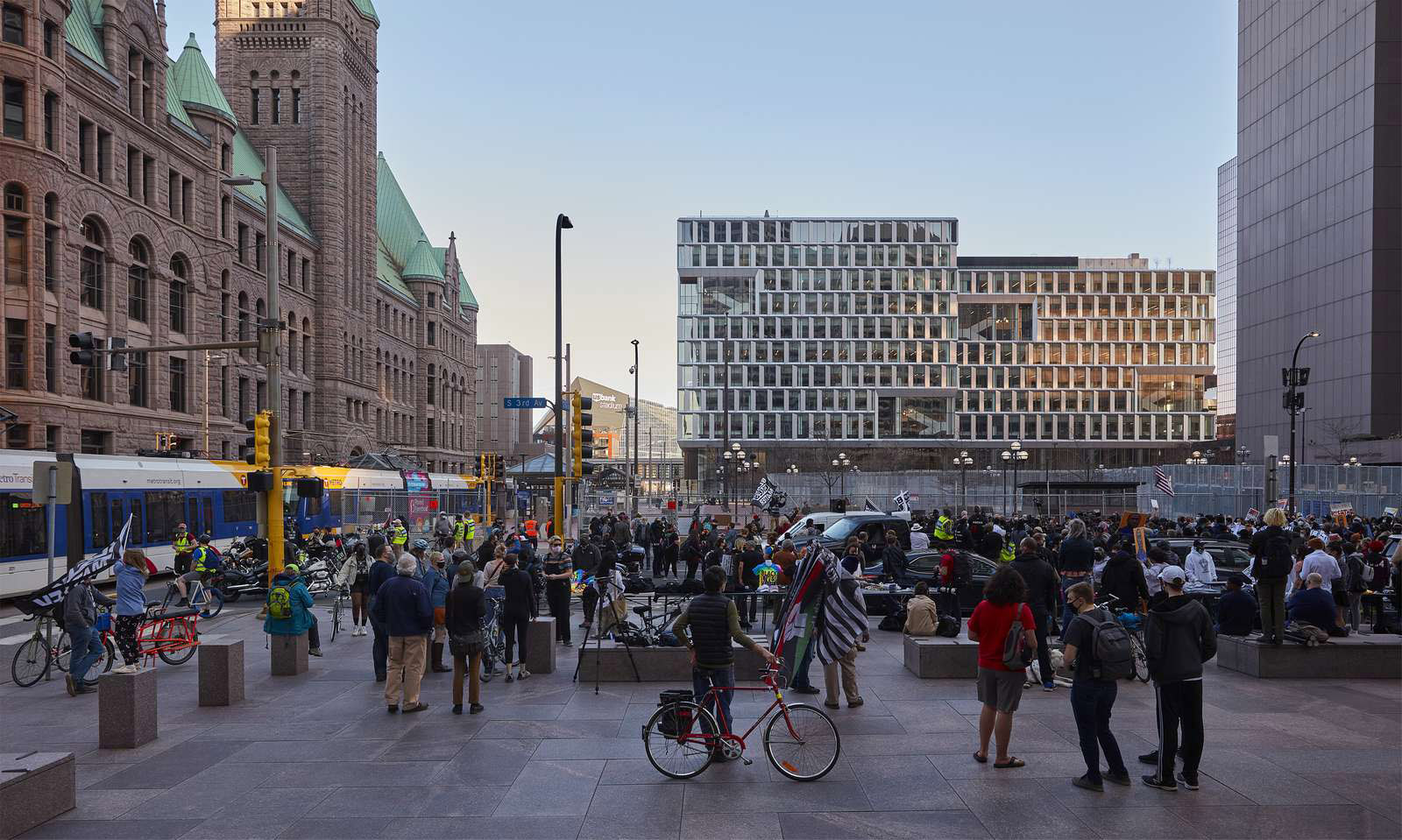 Minneapolis Public Service Building by Henning Larsen - 谷德设计网