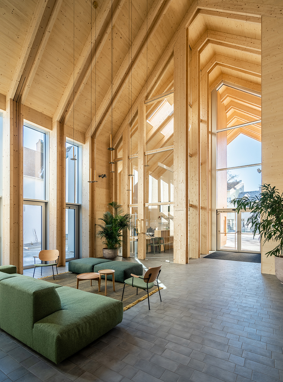 Community Center Großweikersdorf by smartvoll architects - 谷德设计网