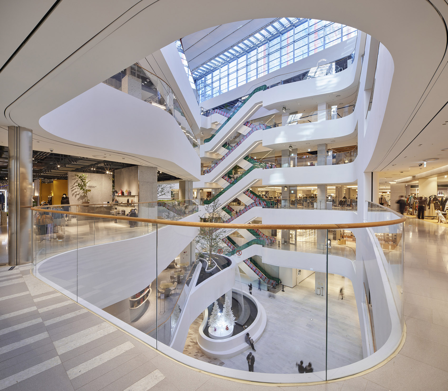 Parc.1 by Rogers Stirk Harbour + Partners - 谷德设计网