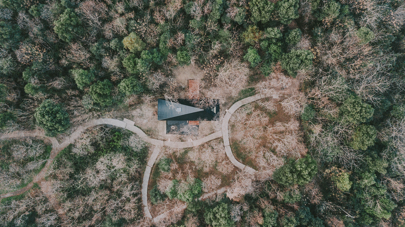 Wild Home – The Ark Cabin, Wuhan, China by Wiki World & Advanced ...