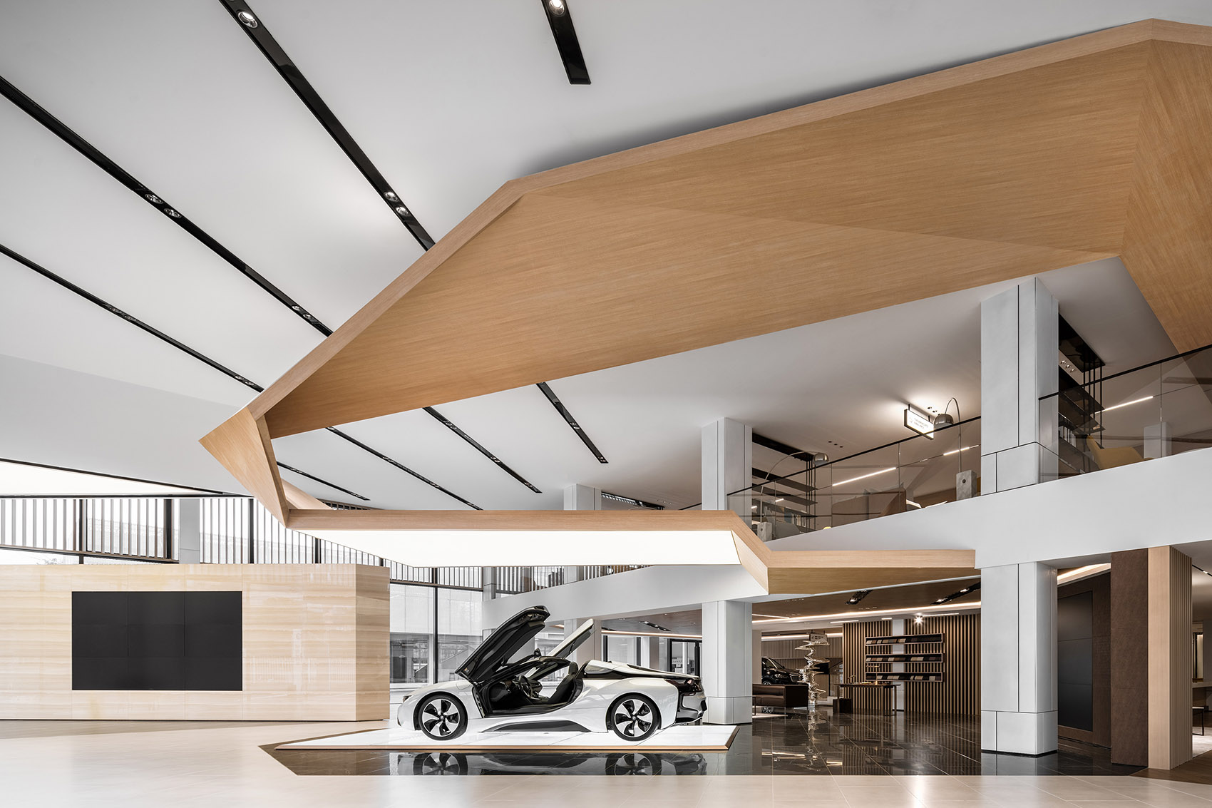 BMW Experience Center, Chengdu, China by ARCHIHOPE - 谷德设计网