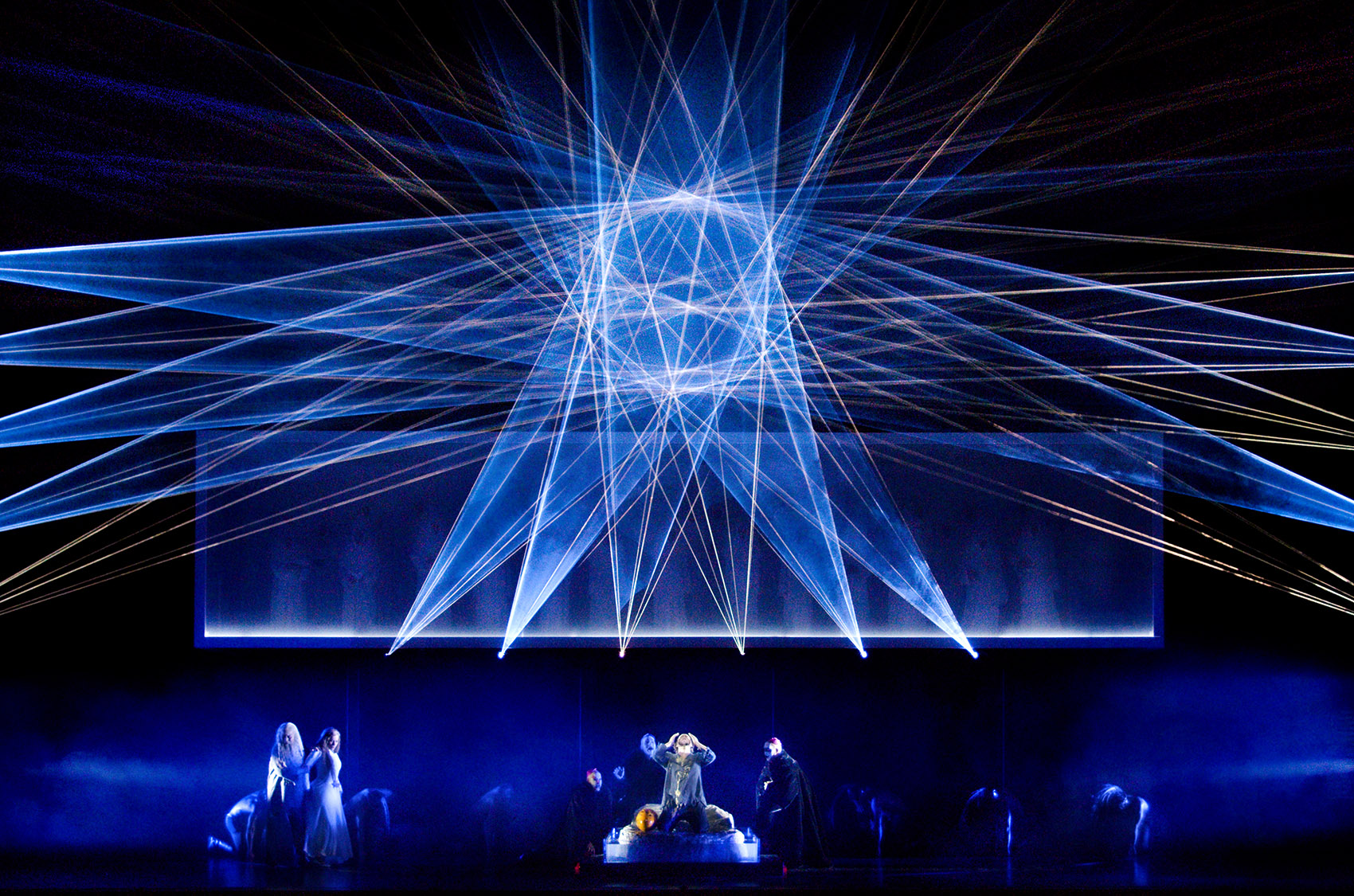 Scenography for Turandot in Geneva by teamLab - 谷德设计网