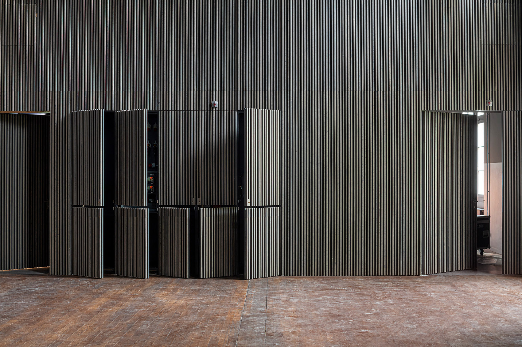 kHaus Basel: Transformation and refurbish of main building in Kaserne ...