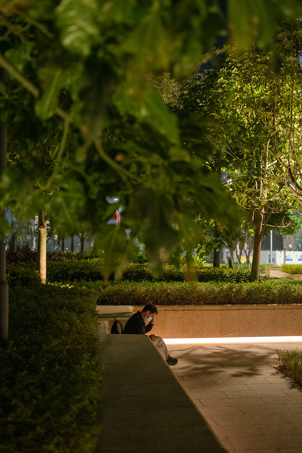 Hony Tower Landscape Design, Shenzhen by ASPECT Studios - 谷德设计网