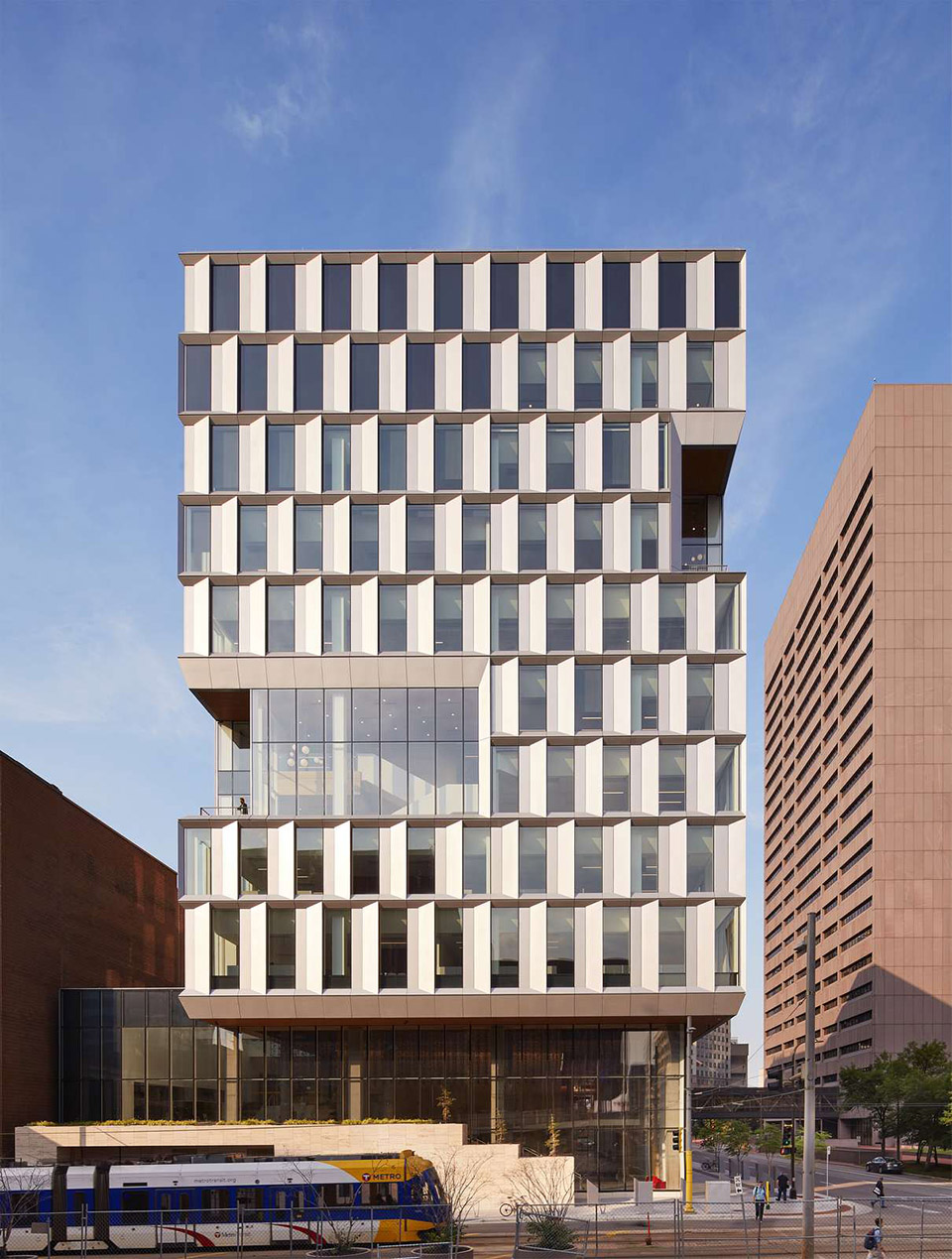Minneapolis Public Service Building by Henning Larsen - 谷德设计网