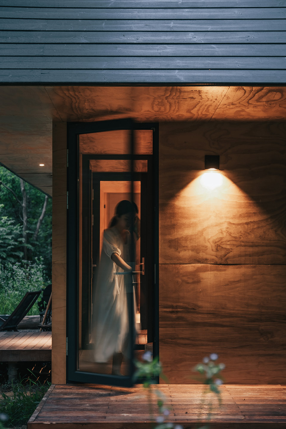Wild Home – The Ark Cabin, Wuhan, China by Wiki World & Advanced ...