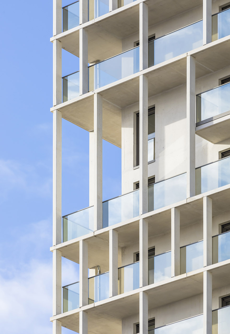 Emergence Lafayette, France by SUD Architectes + ITAR Architectures - 谷德设计网