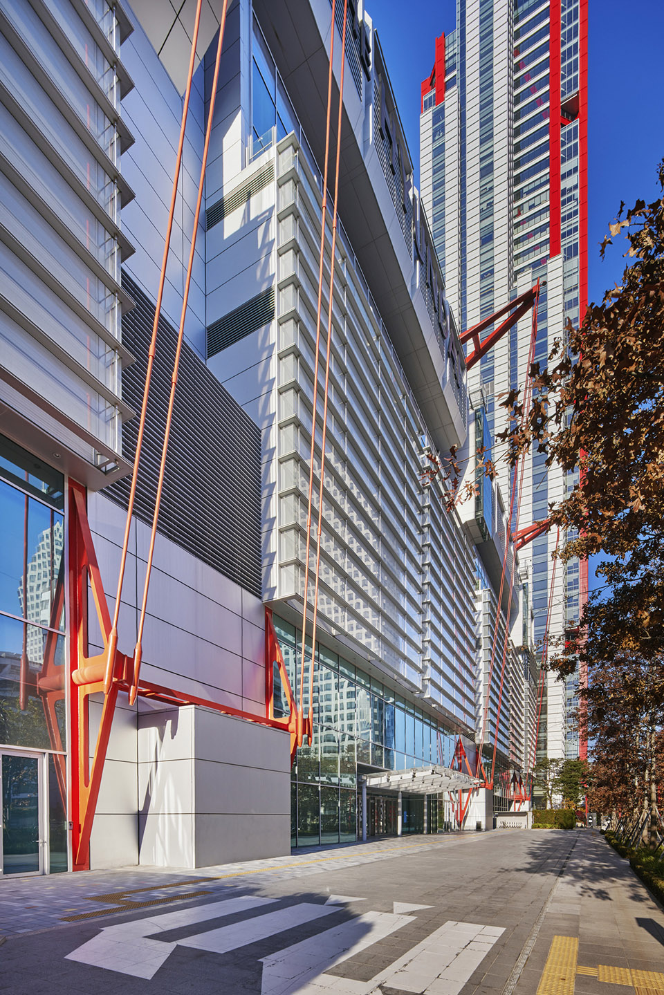 Parc.1 by Rogers Stirk Harbour + Partners - 谷德设计网