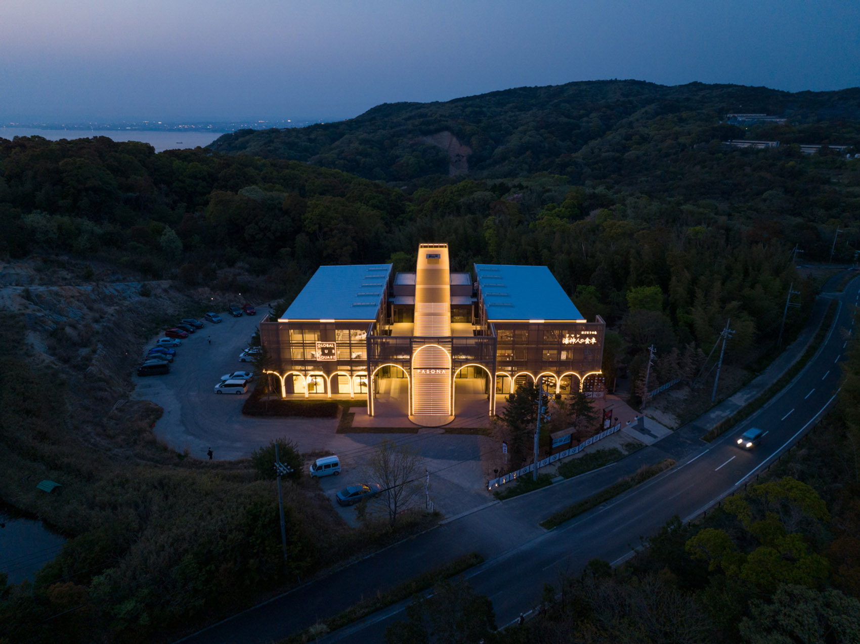 Global Hub Square, Japan by the design labo inc. - 谷德设计网