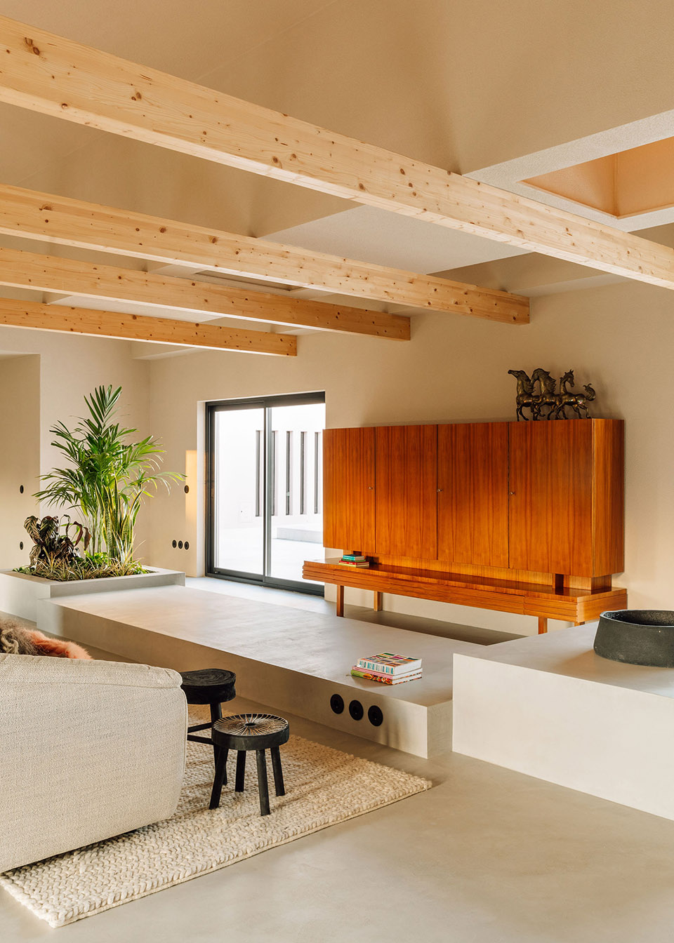 A Saramage by DC.AD - 谷德设计网