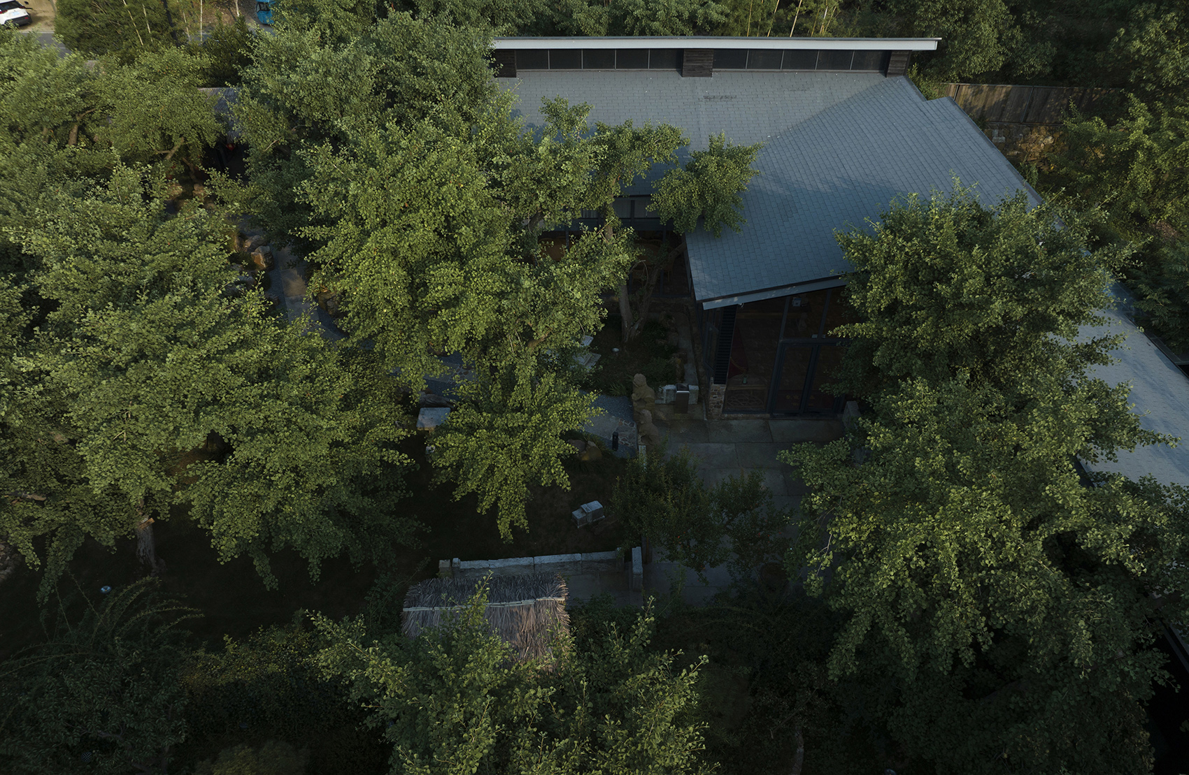 Ruixiang Garden In Dongshan, China by Suzhou Youjian architectural ...