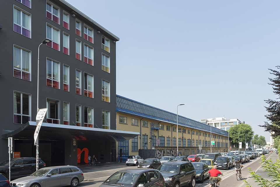 Luxottica Digital Factory by Park Associati - 谷德设计网 Luxottica Digital Factory by Park Associati - 谷德设计网