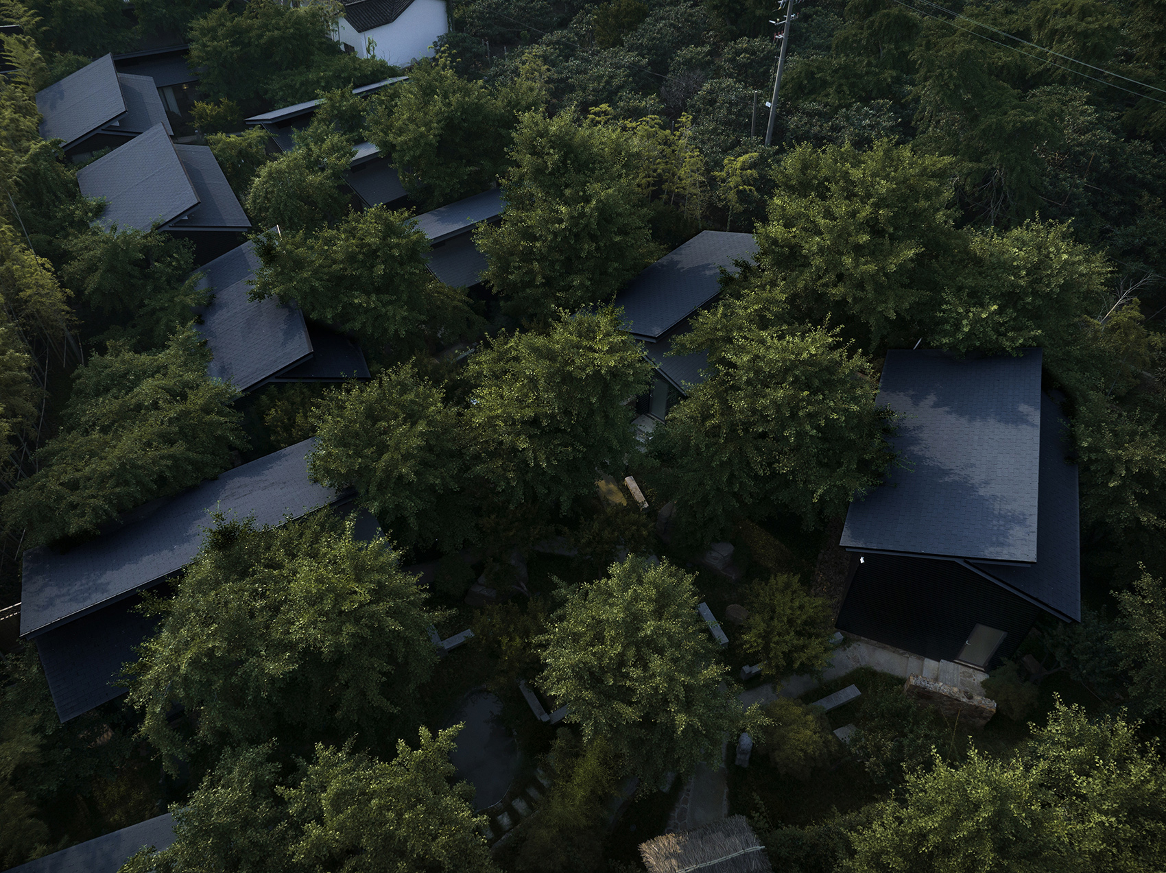 Ruixiang Garden In Dongshan, China by Suzhou Youjian architectural ...