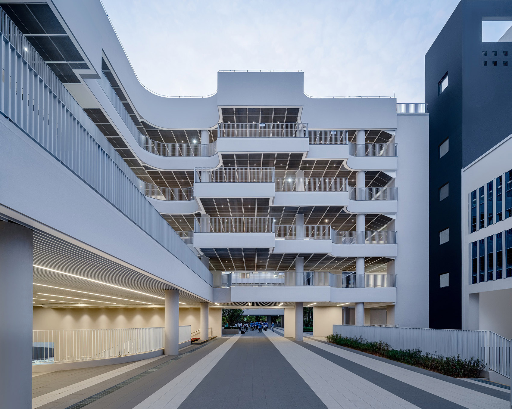 Reconstruction and extension project of Qilin Middle School, Shenzhen ...