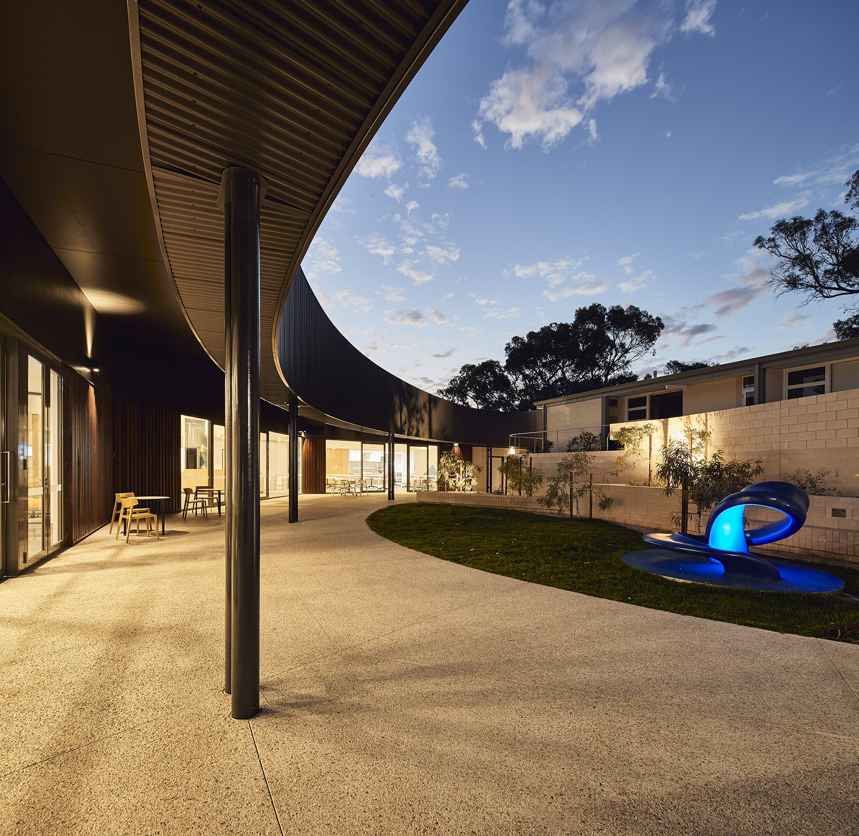 City Beach Residential College by Iredale Pedersen Hook - 谷德设计网