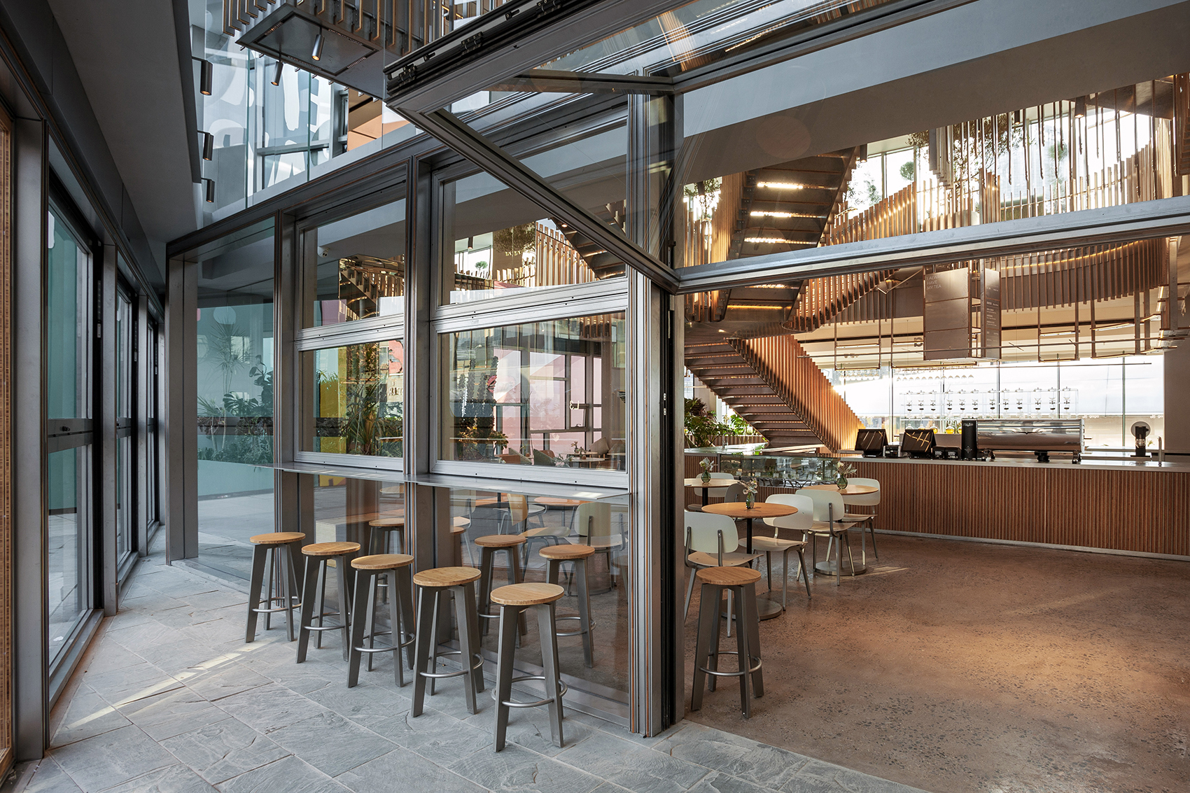 gaga flagship restaurant in Beijing by dongqi Design - 谷德设计网