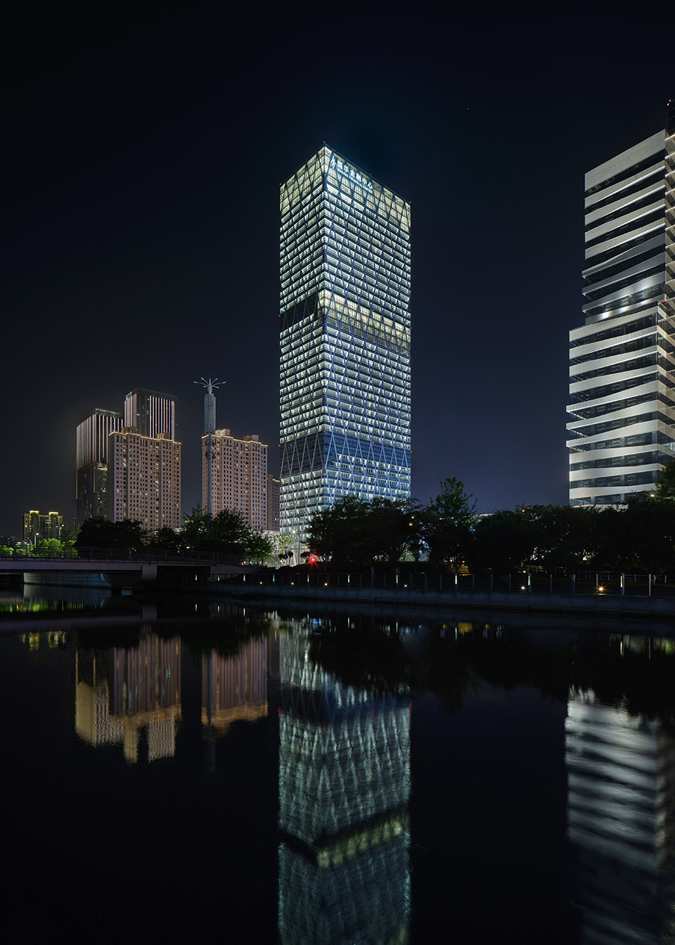 Guohua Financial Center, China by ZIAD + SOM - 谷德设计网