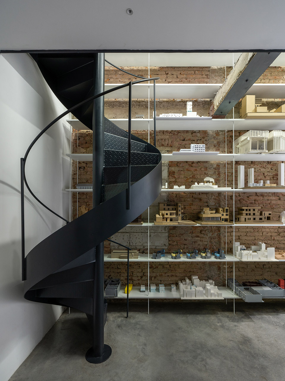 CM Office In Nantou Old Town, China by CM Design - 谷德设计网