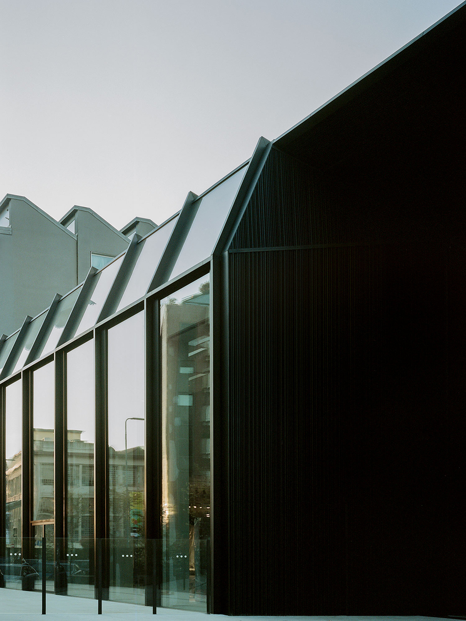 Luxottica Digital Factory by Park Associati - 谷德设计网 Luxottica Digital Factory by Park Associati - 谷德设计网