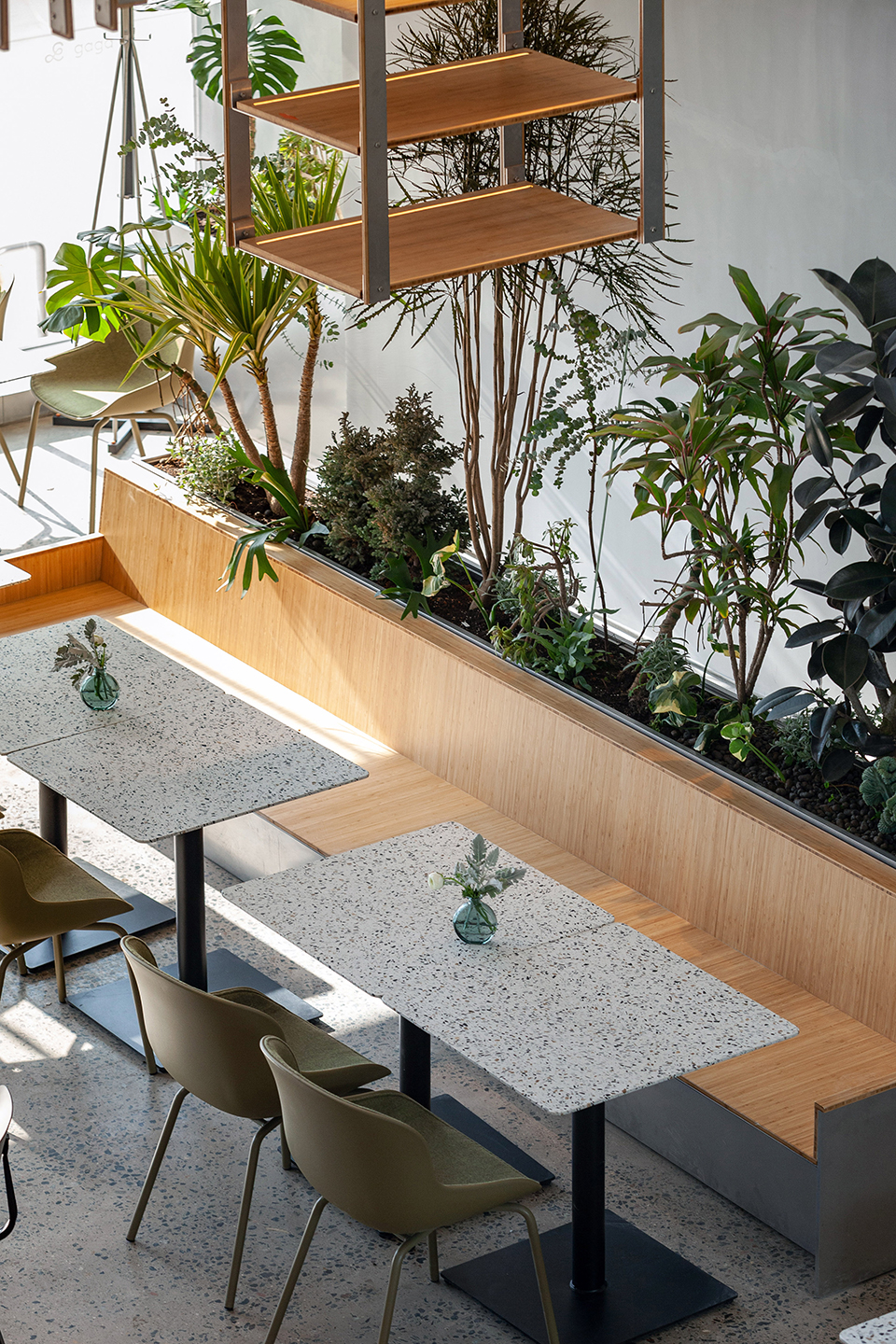 gaga flagship restaurant in Beijing by dongqi Design - 谷德设计网