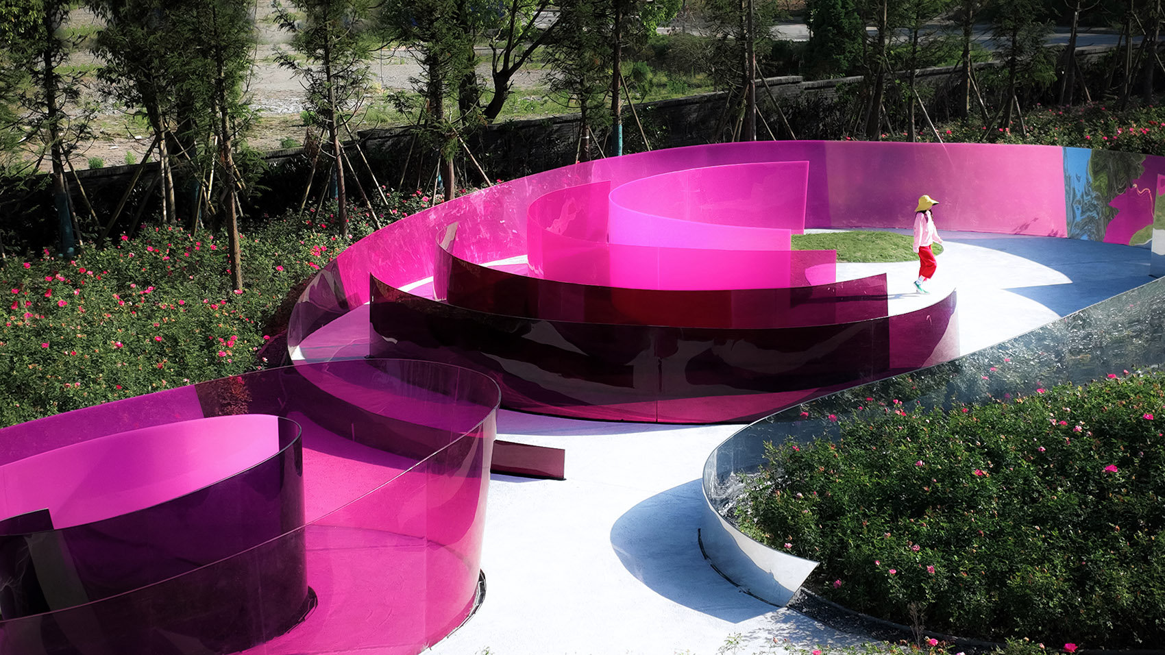 Spaceship Miracle, an immersive outdoor game scene in Chongqing by WTD ...