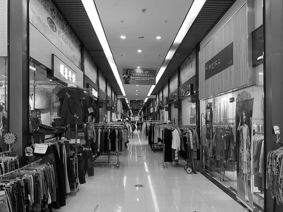 COMMON ZHANG Retail Store, China by Offhand Practice - 谷德设计网