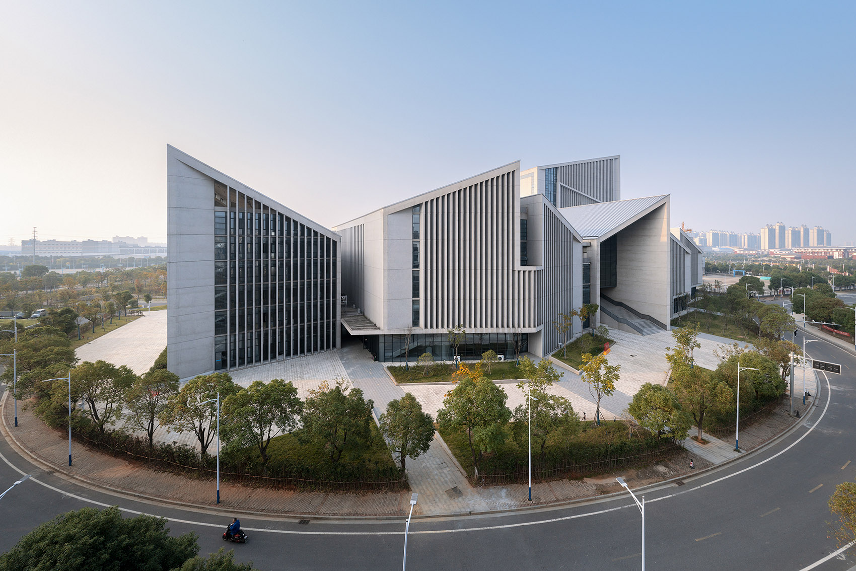 Library and Information Complex of Jiangxi Construction Vocational and ...