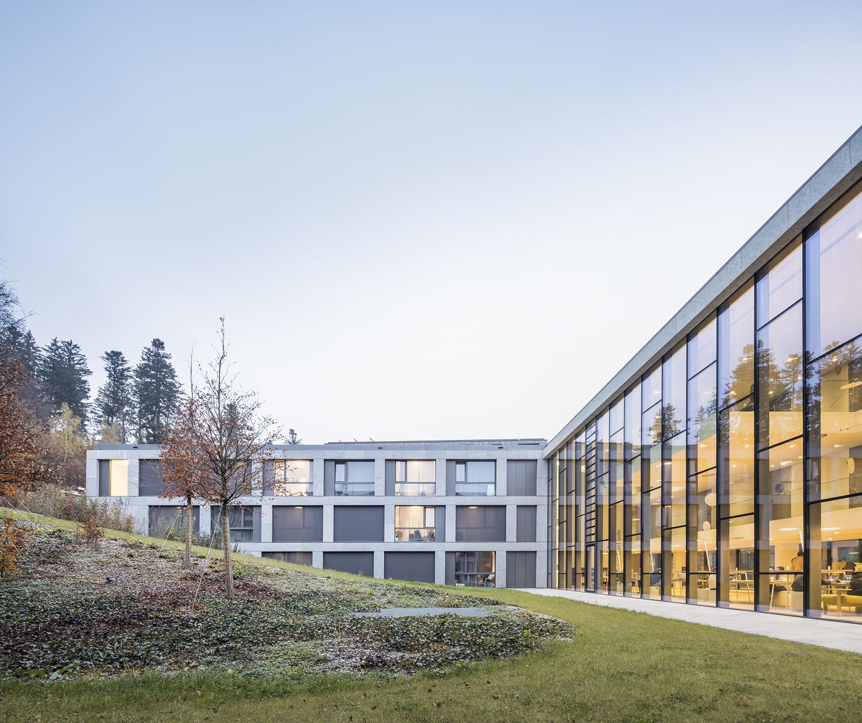 EHL Hospitality Business School by IttenBrechbühl - 谷德设计网