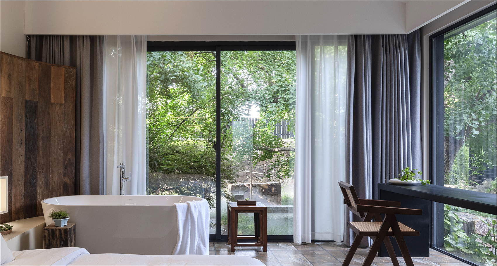 Ruixiang Garden In Dongshan, China by Suzhou Youjian architectural ...