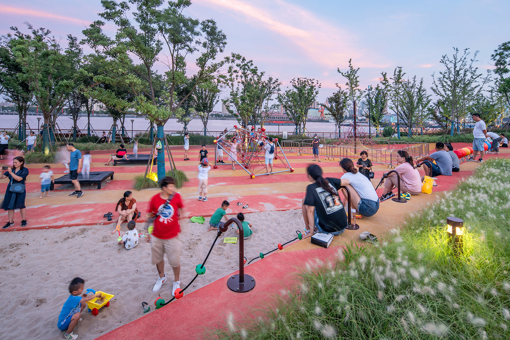Yangpu Riverside public space (Shanghai No.12 cotton mill) by da ...