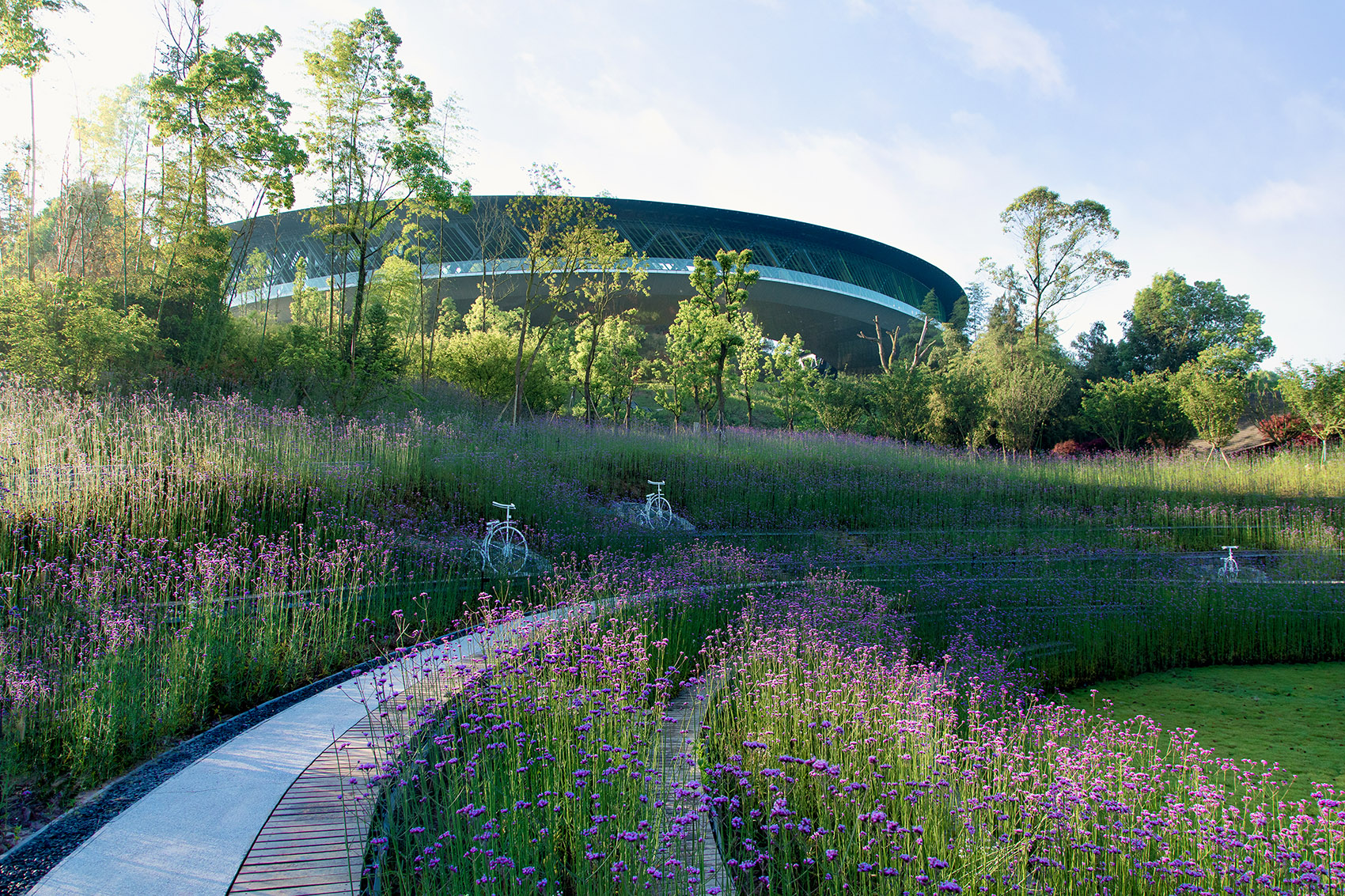 Spaceship Miracle, an immersive outdoor game scene in Chongqing by WTD ...