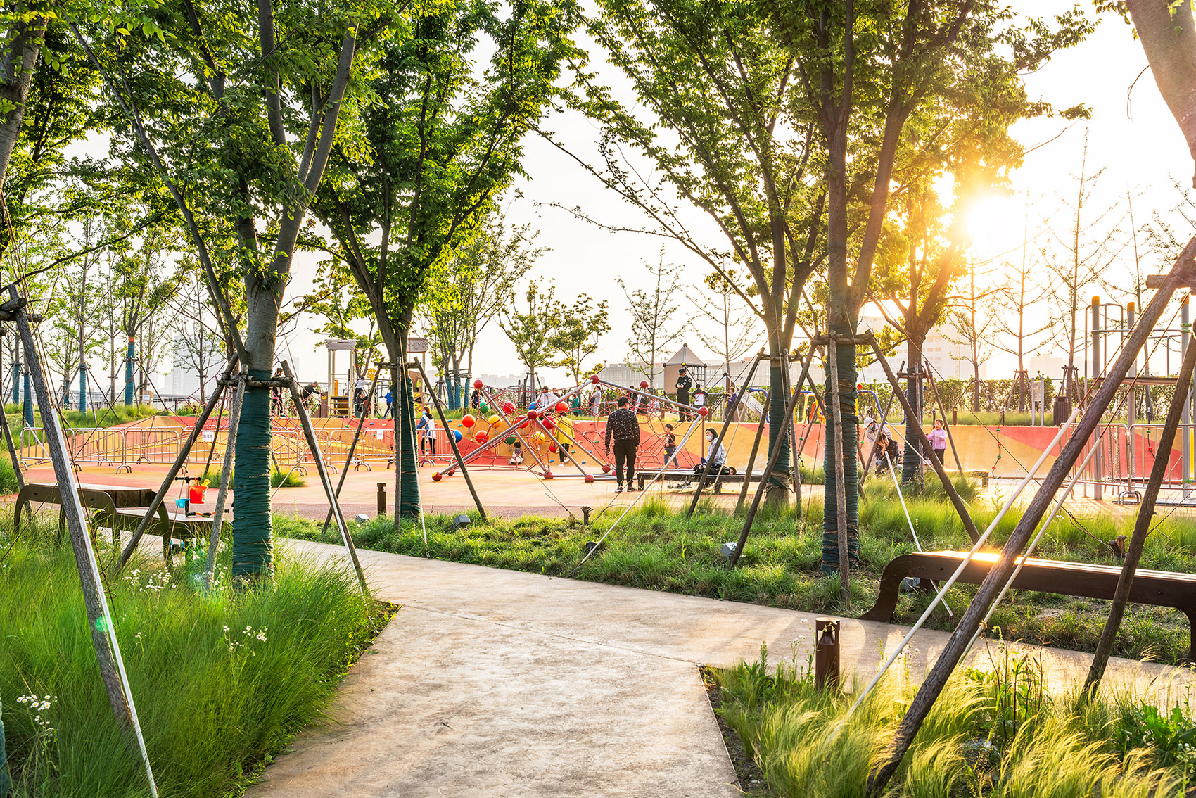 Yangpu Riverside public space (Shanghai No.12 cotton mill) by da ...