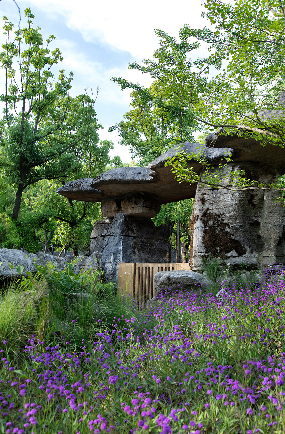 Spaceship Miracle, an immersive outdoor game scene in Chongqing by WTD ...