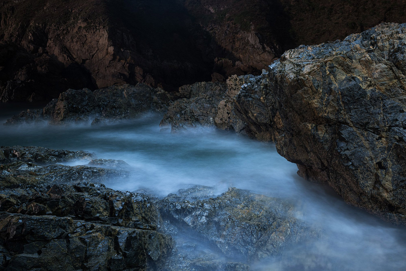 INSULA by Alexis Pichot - 谷德设计网