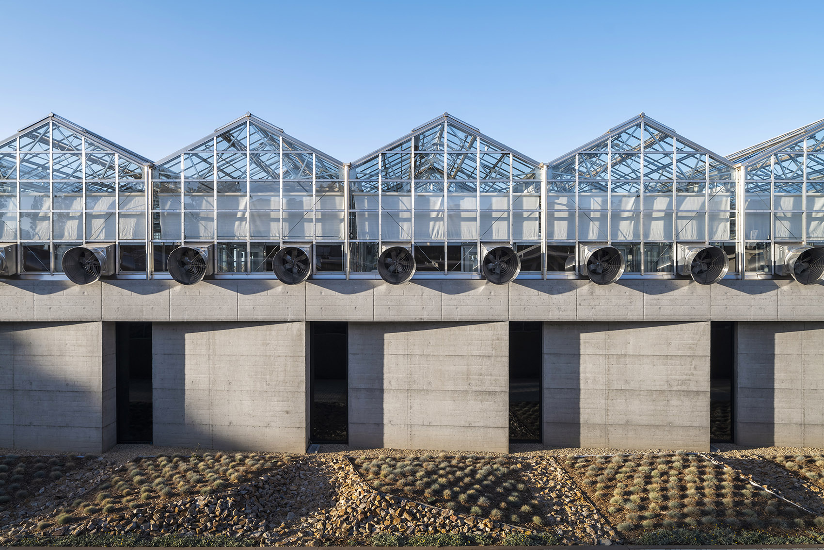 University of California, Riverside Plant Research 1 by Perkins&Will ...