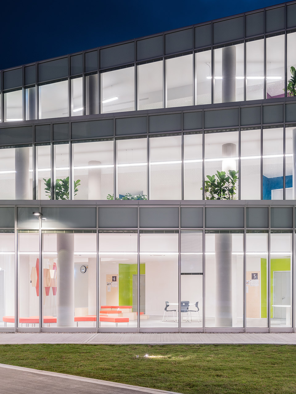 新A.M.E Agnoletti高中，佛罗伦萨 / Settanta7 - 谷德设计网